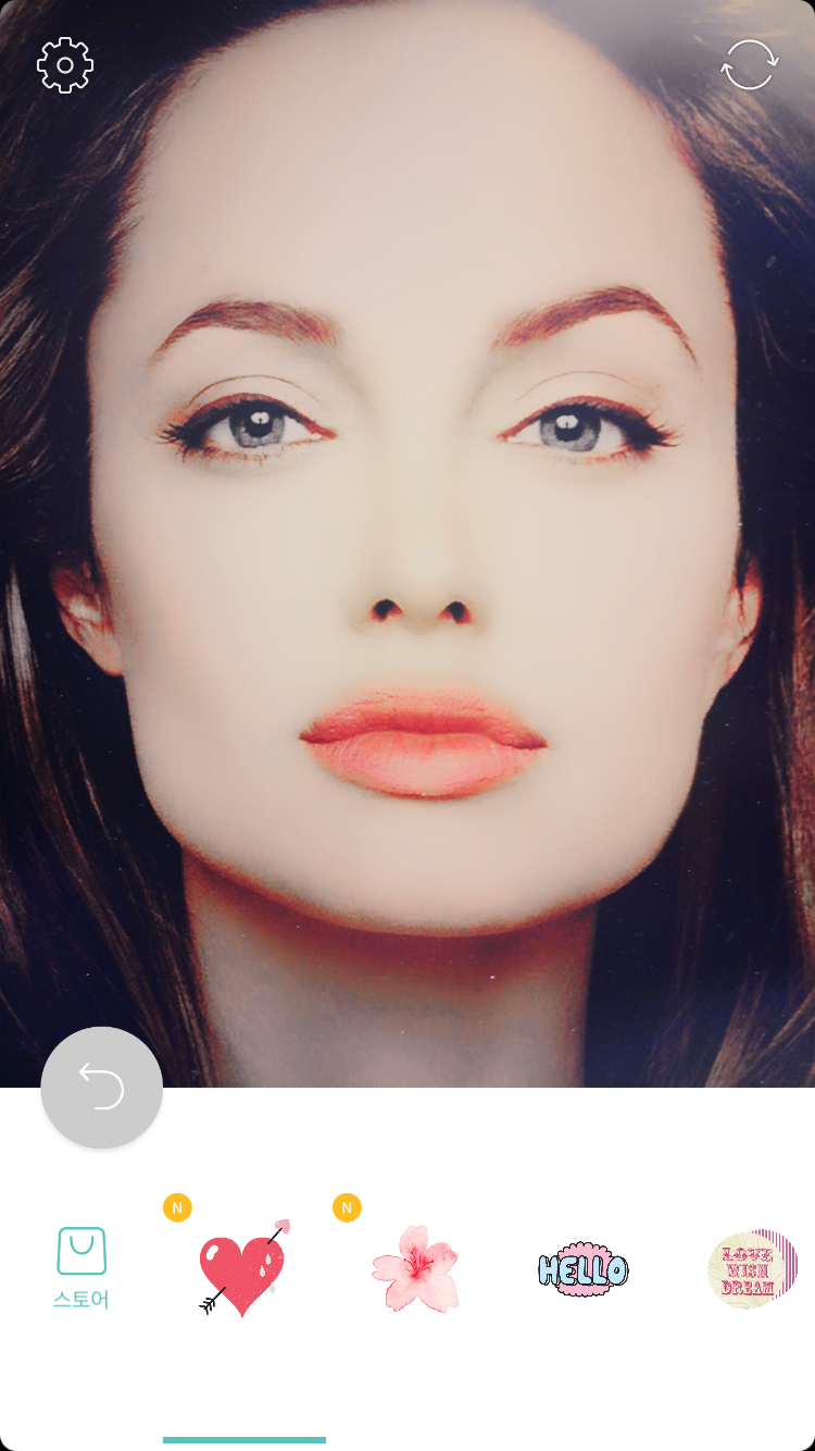 Three Most Used Camera Applications by Korean Students – myHUBS